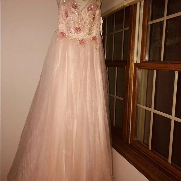Gianni Bini | Dresses | Gorgeous Gianni Bini Formalprom Long Gown Pink ...